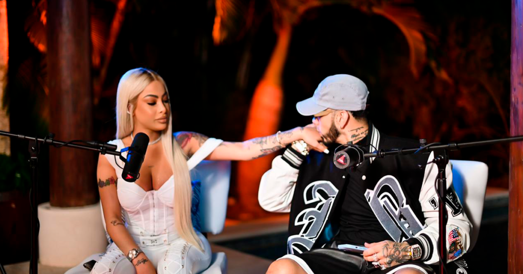 Yailin La Más Viral y Anuel AA junto a su bebe Cattleya en brazos ...
